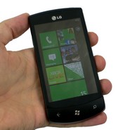 LG Optimus 7 a Windows Phone 7 – první dojmy z telefonu a nového OS ...