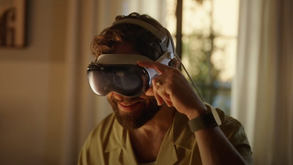 Na co je vlastně Apple Vision Pro? Tim Cook prozradil, jak jej používá ...