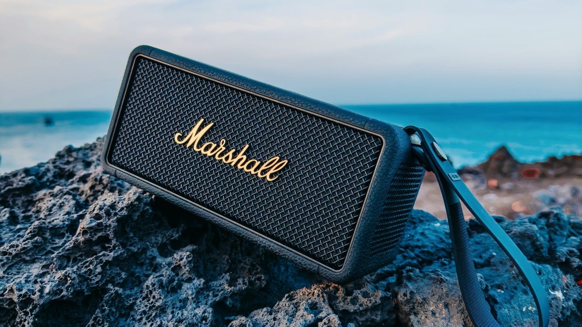 Sony má skvělá sluchátka v rekordní slevě. Nejlevněji teď koupíte i ...